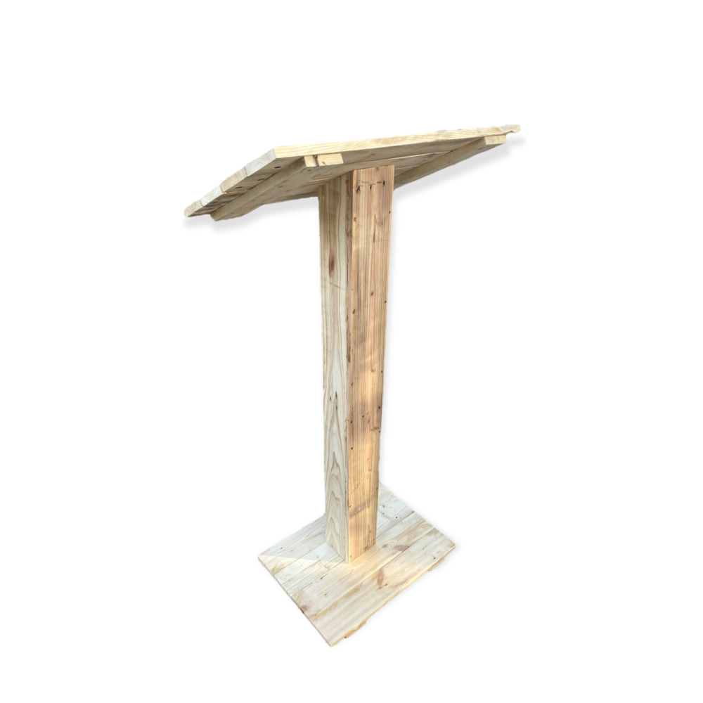 Katheder pallethout | Veluwse Partyverhuur